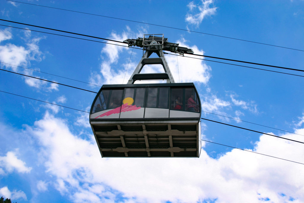 10er Gondelbahn Helmjet in Sexten (Dolomiten)